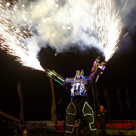 Pyrobot - 10ft LED pyrotechnic robot | Heartburn Entertainment