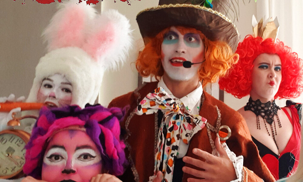Hire themed entertainment | Hire themed performers | Heartburn ...