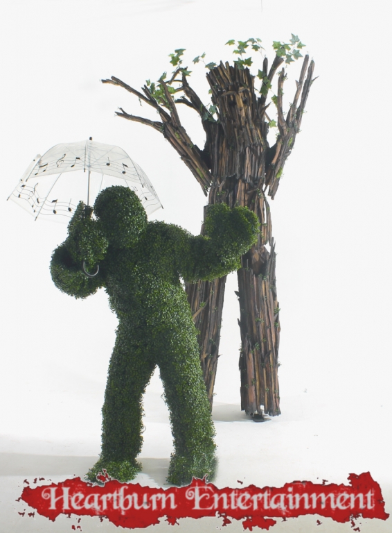Topiary human hedges Dubai and Topiary human statues Dubai | Heartburn ...