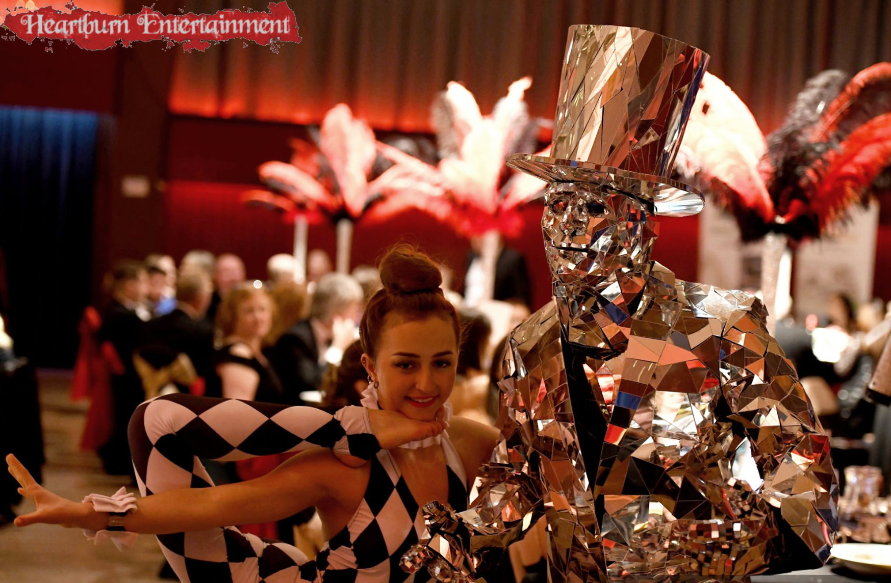 Mirrormen performers and mirrormen dancers | Heartburn Entertainment